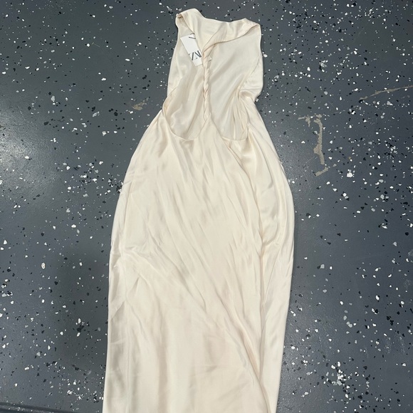Zara | Dresses | Zara Blogger Elegant White Backless Dress | Poshmark
